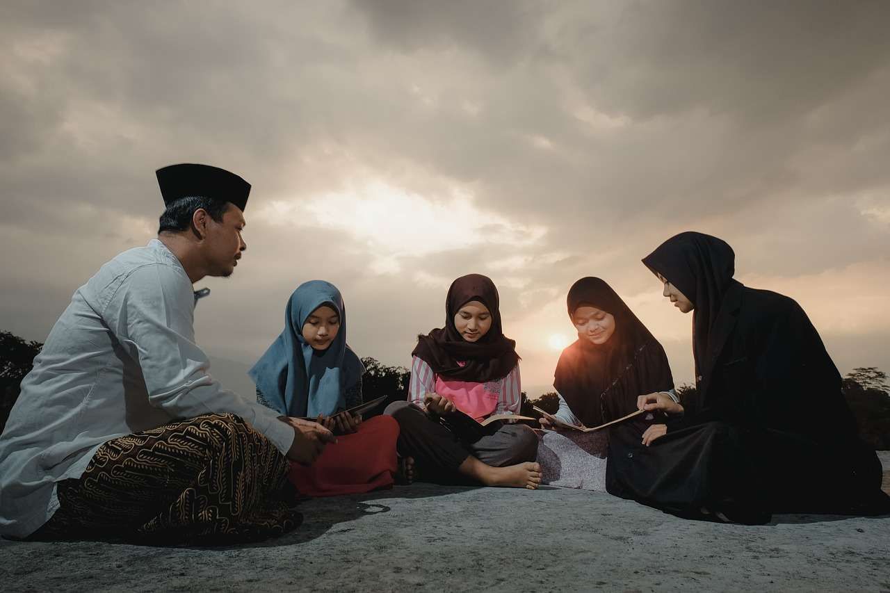 Jumlah Penerima Insentif Guru Ngaji Tahun 2025 dari Pemkab Cianjur 392 ...